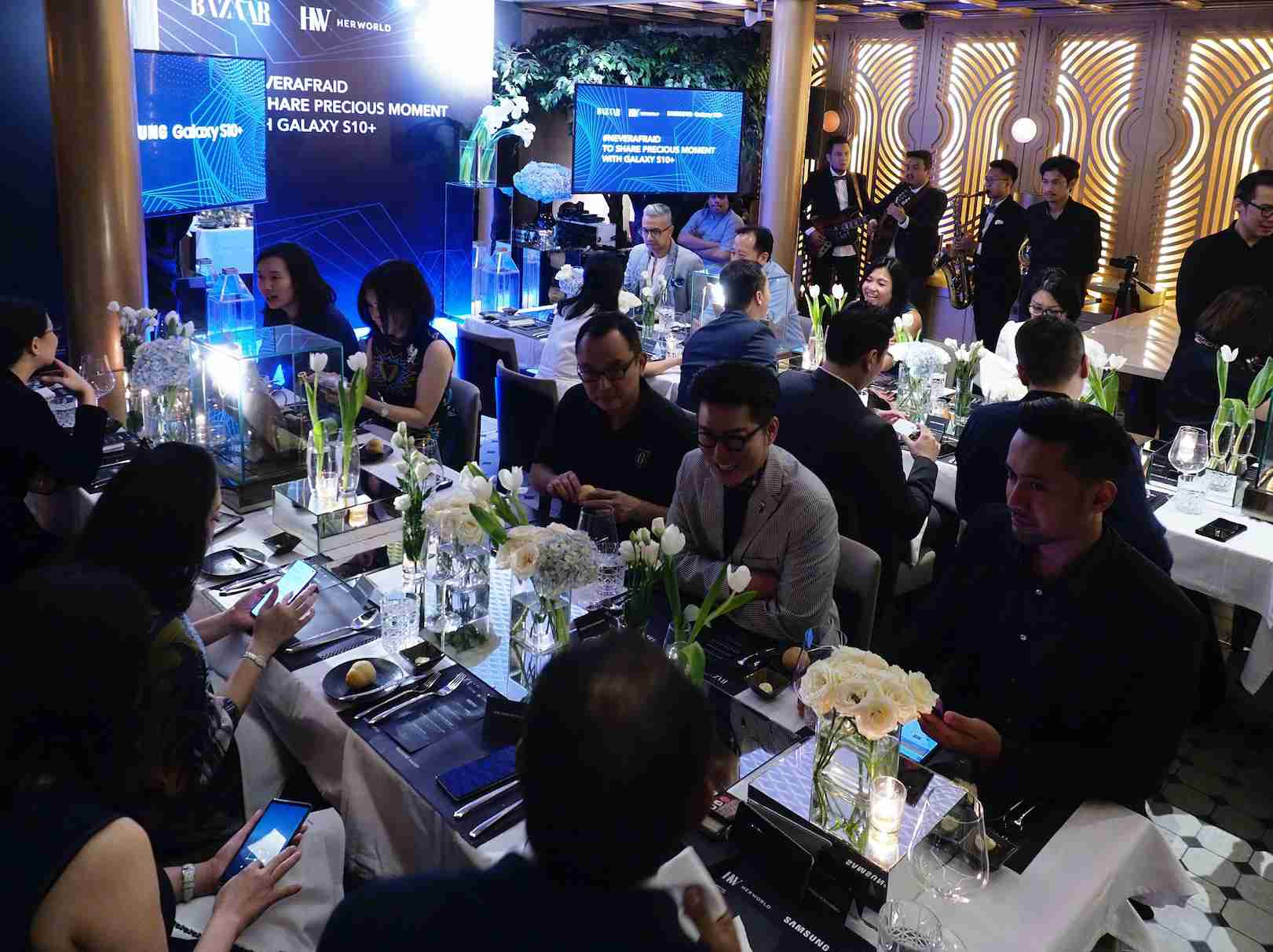 Nicholas Saputra Berbagi Pengalaman Travel Bersama Samsung Nicholas Saputra Berbagi Pengalaman Travel Bersama Samsung